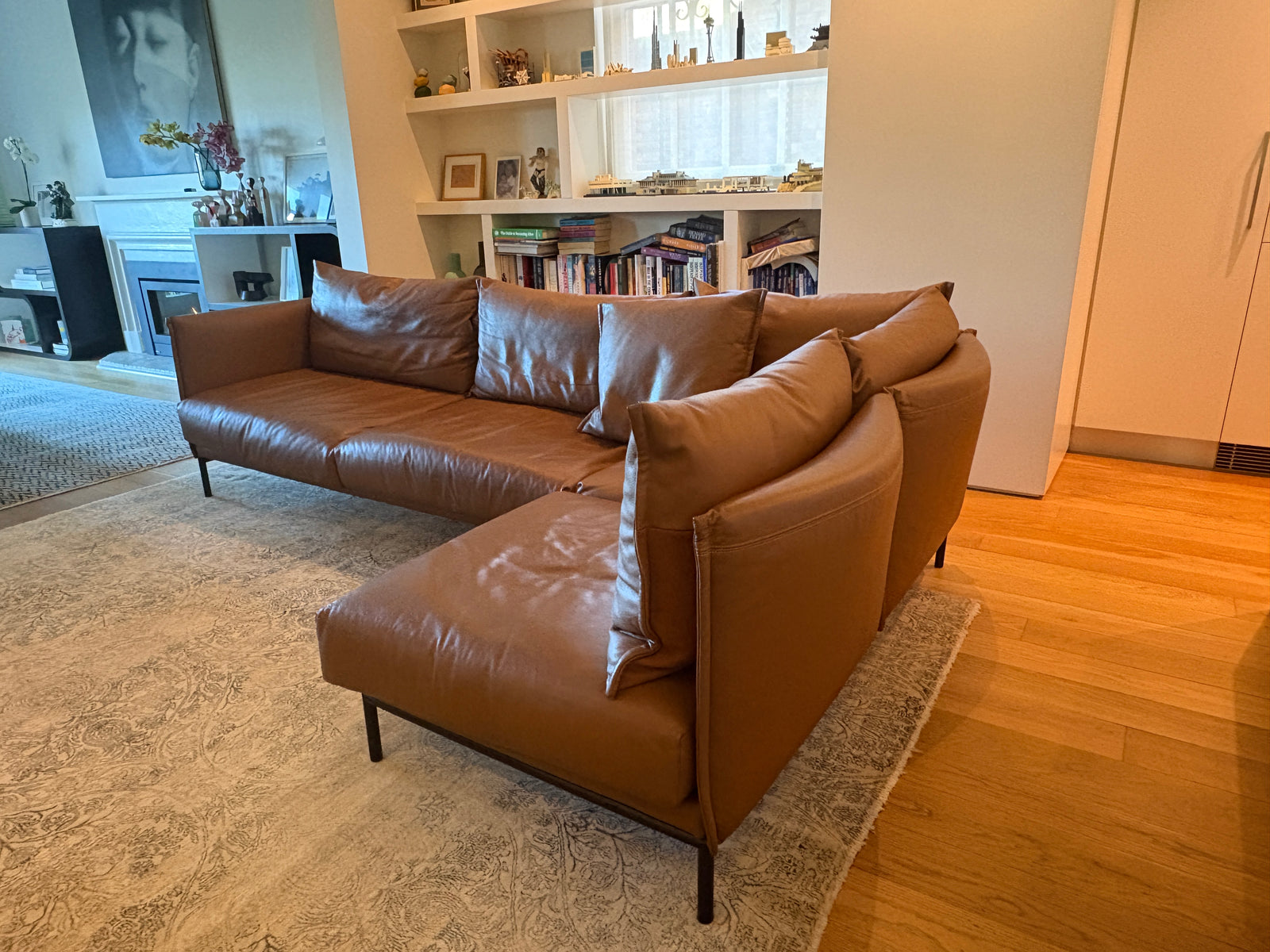 Second Hand & Ex-display Designer Furniture - Two Design Lovers