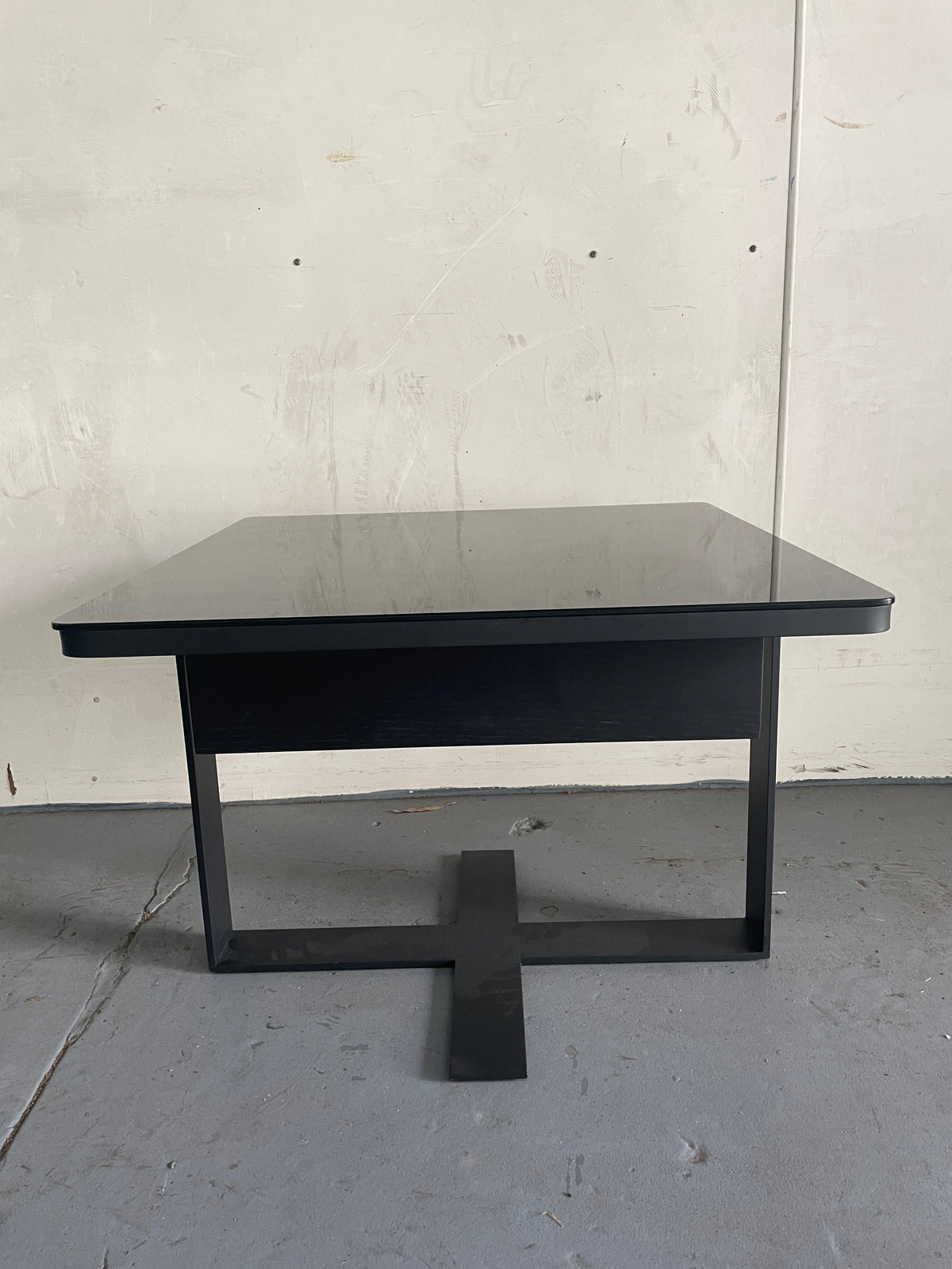 Second Hand & Ex-display Designer Furniture - Two Design Lovers