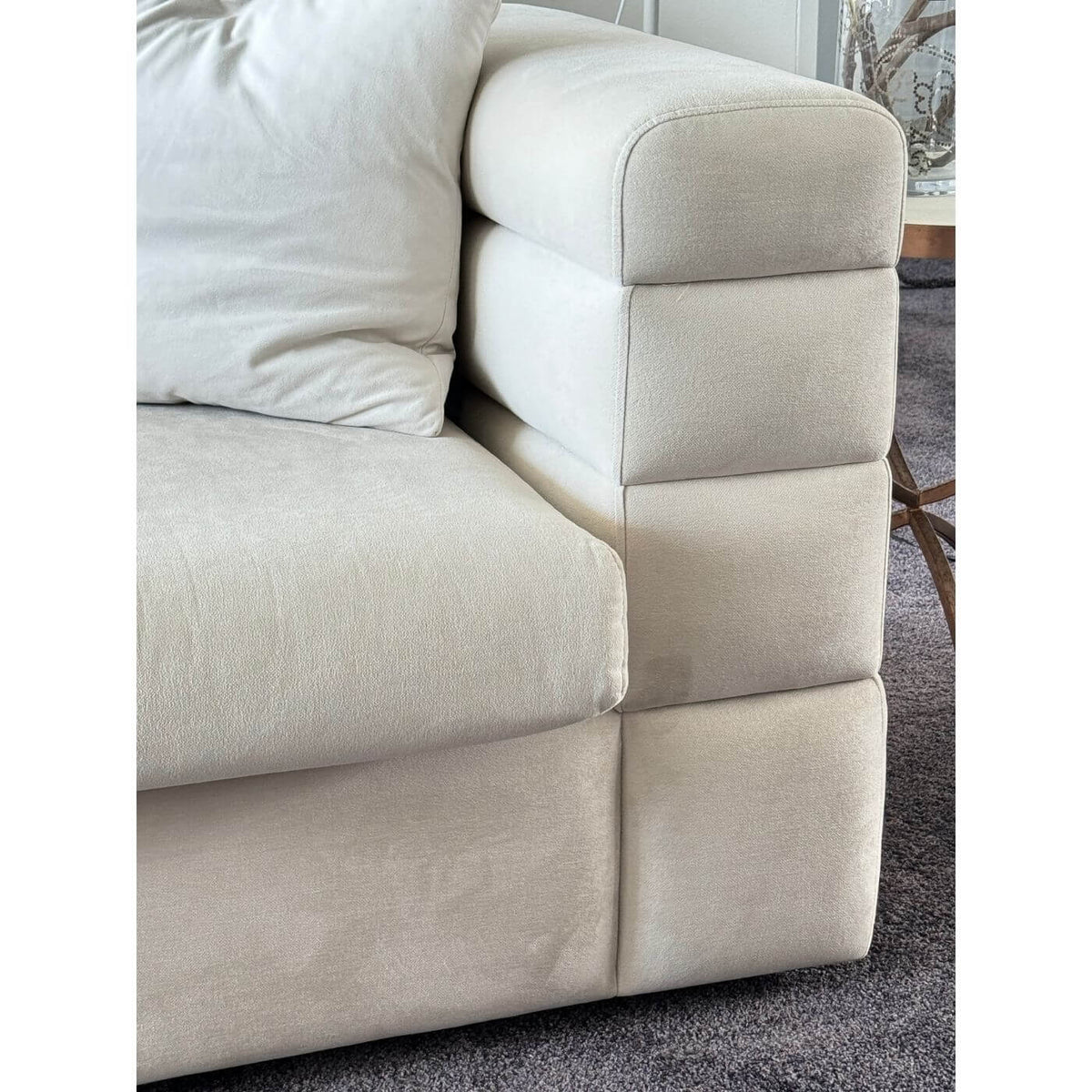 Second Hand & Ex-display Designer Furniture - Two Design Lovers